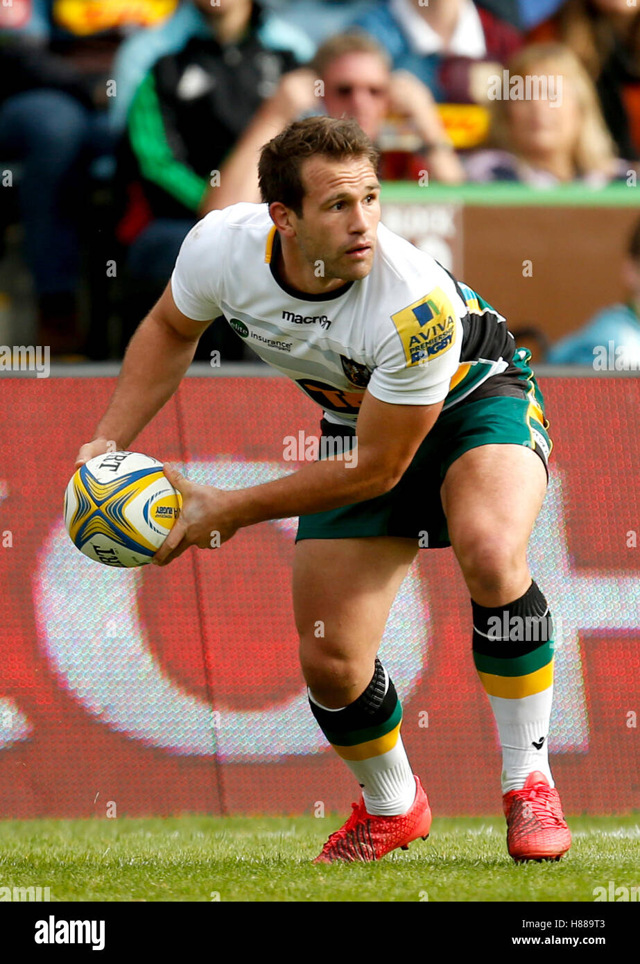 Northampton Saints' Nic Groom Stock Photo - Alamy