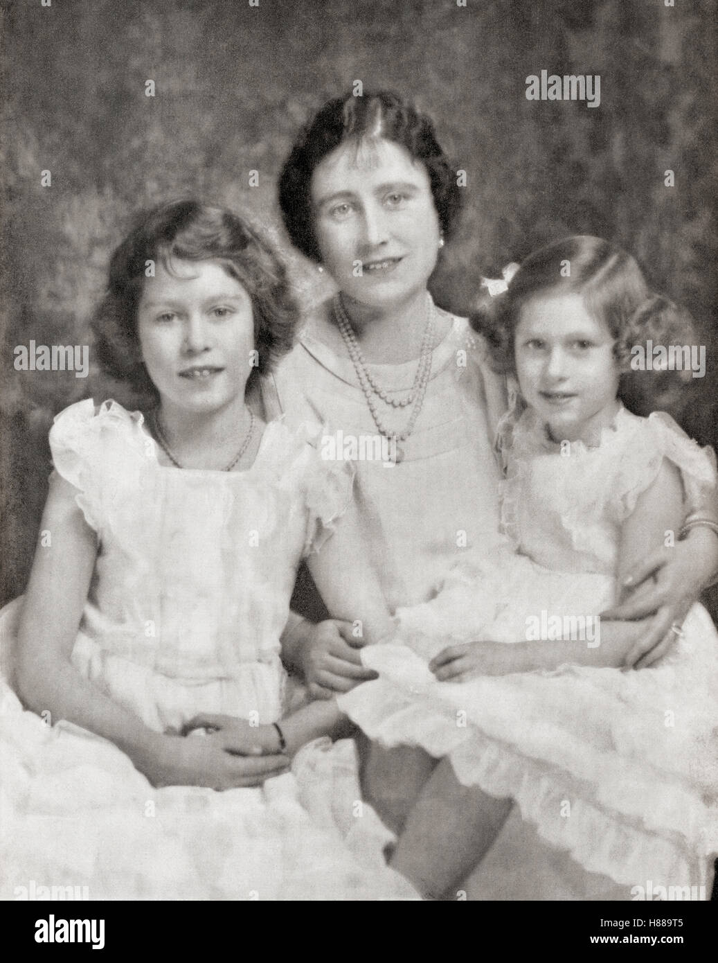 Bowes lyon family High Resolution Stock Photography and Images - Alamy