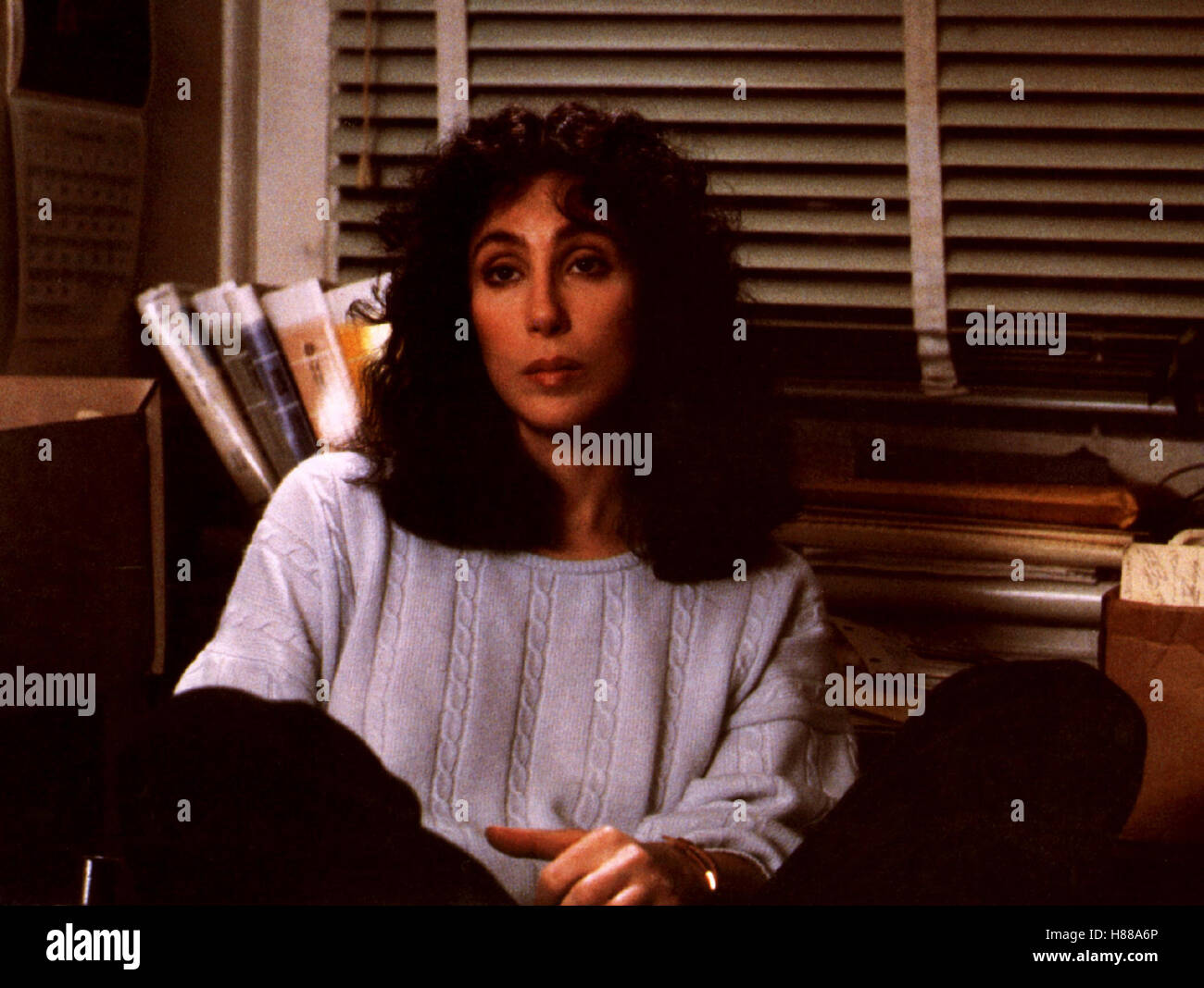 Cher suspect 1987 hi-res stock photography and images - Alamy