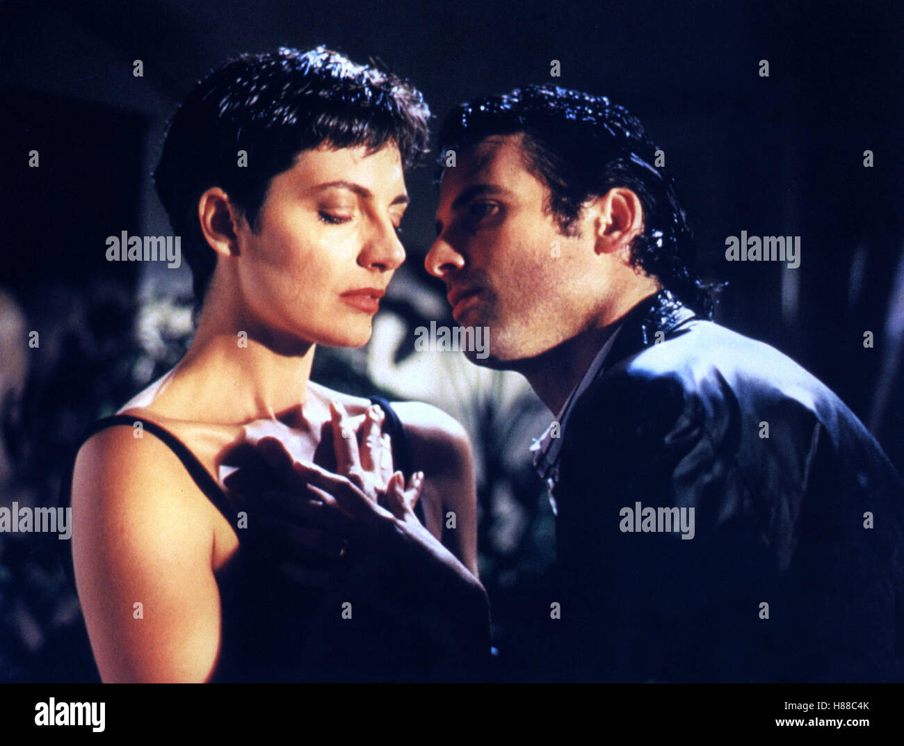 Hart bochner 1988 hi-res stock photography and images - Alamy