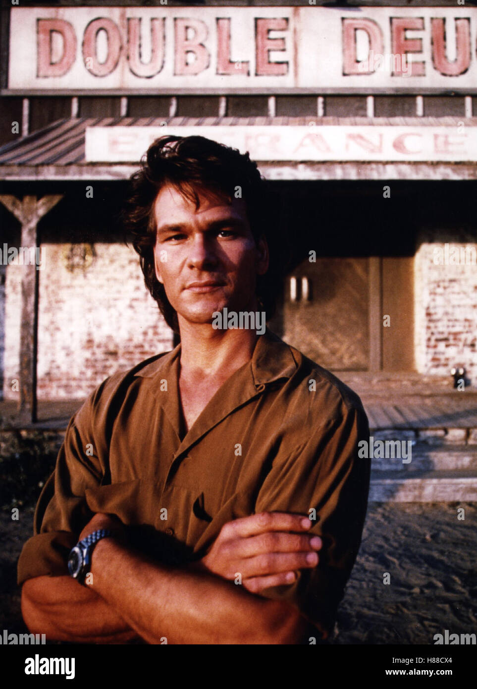 Road house 1989 patrick swayze hi-res stock photography and images - Alamy