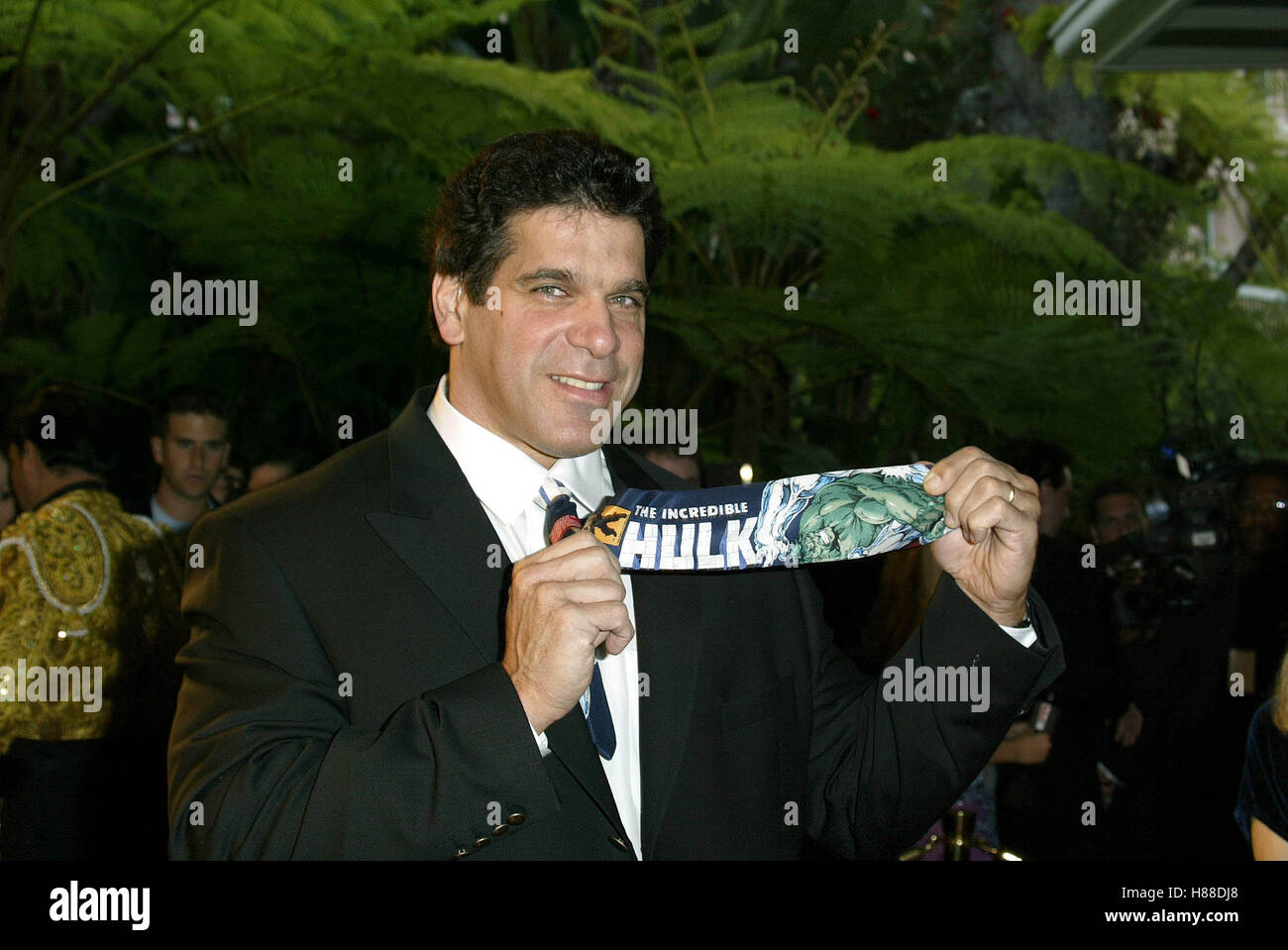 LOU FERRIGNO NIGHT OF 100 STARS OSCAR GALA BEVERLY HILLS HOTEL BEVERLY ...