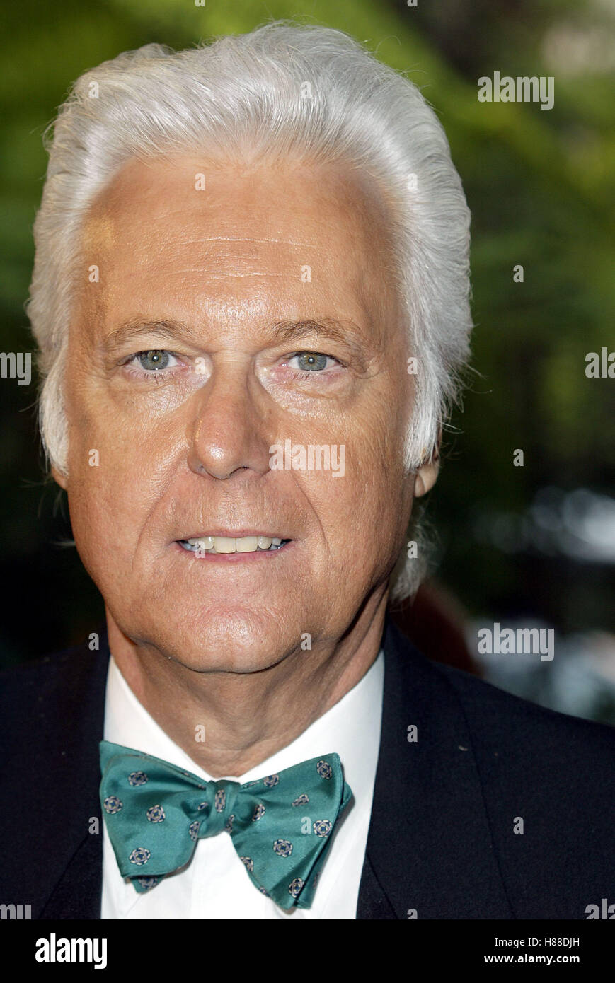 Jack jones singer hi-res stock photography and images - Alamy