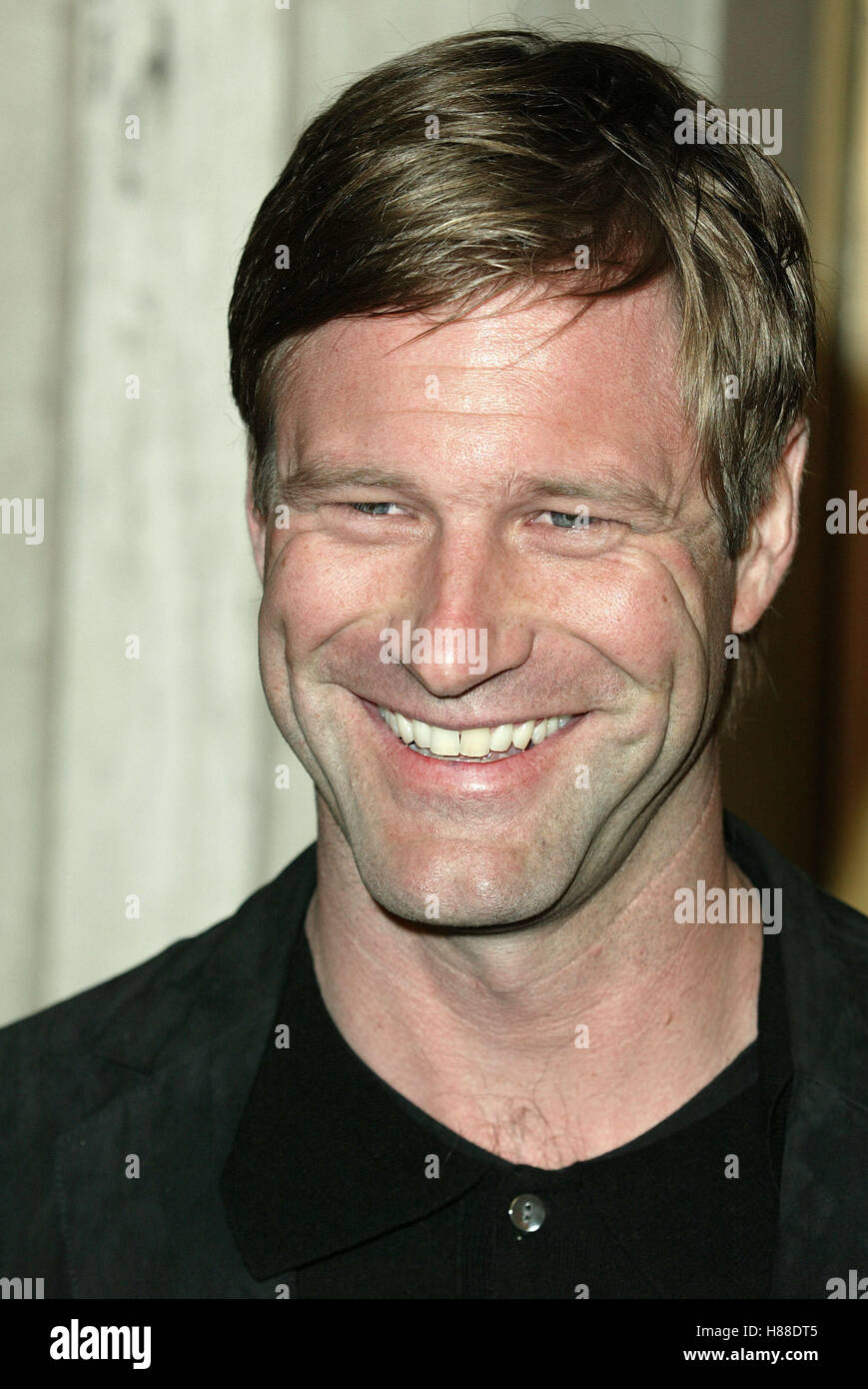 AARON ECKHART THE CORE WORLD FILM PREMIERE WESTWOOD LOS ANGELES USA 25 ...
