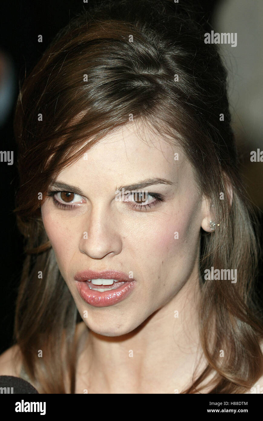 HILARY SWANK THE CORE WORLD FILM PREMIERE WESTWOOD LOS ANGELES USA 25 ...