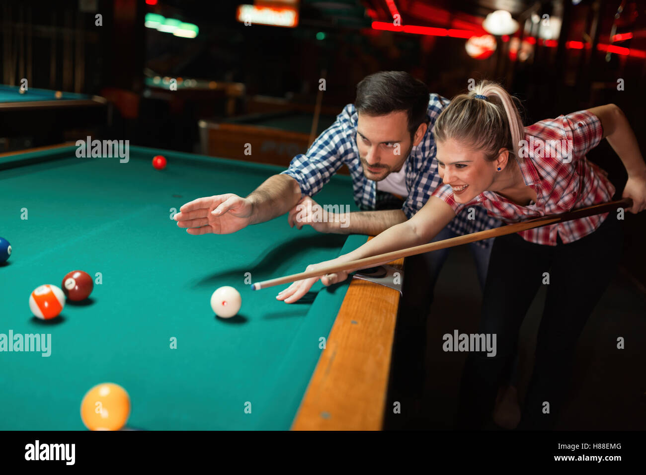 Snooker and billiards hi-res stock photography and images - Alamy