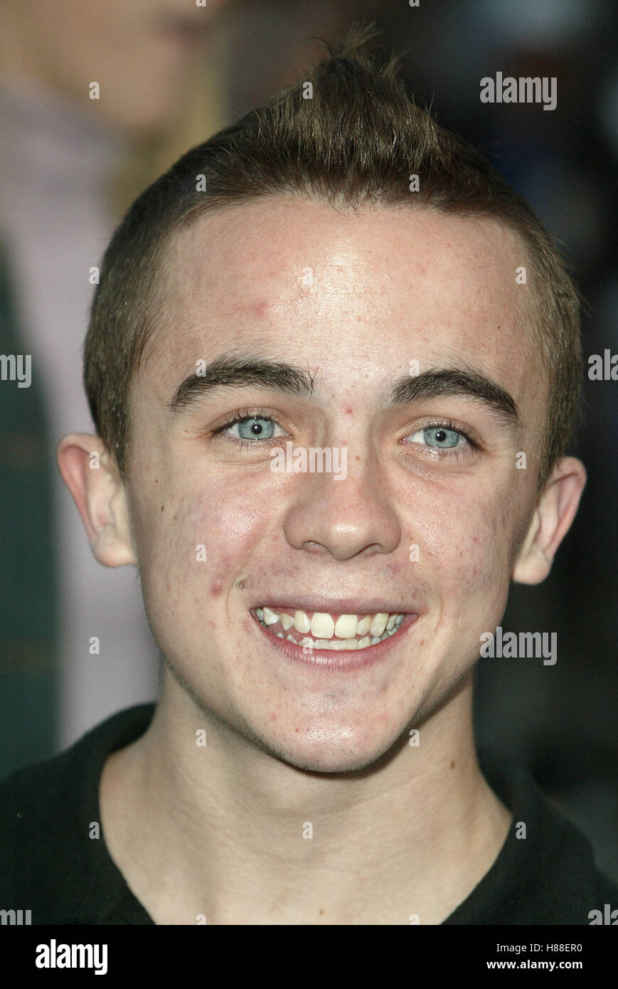 Frankie muniz portrait hi-res stock photography and images - Alamy