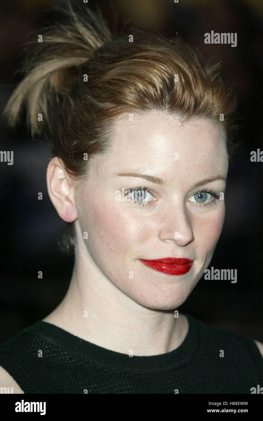 Elizabeth at theatre hi-res stock photography and images - Alamy