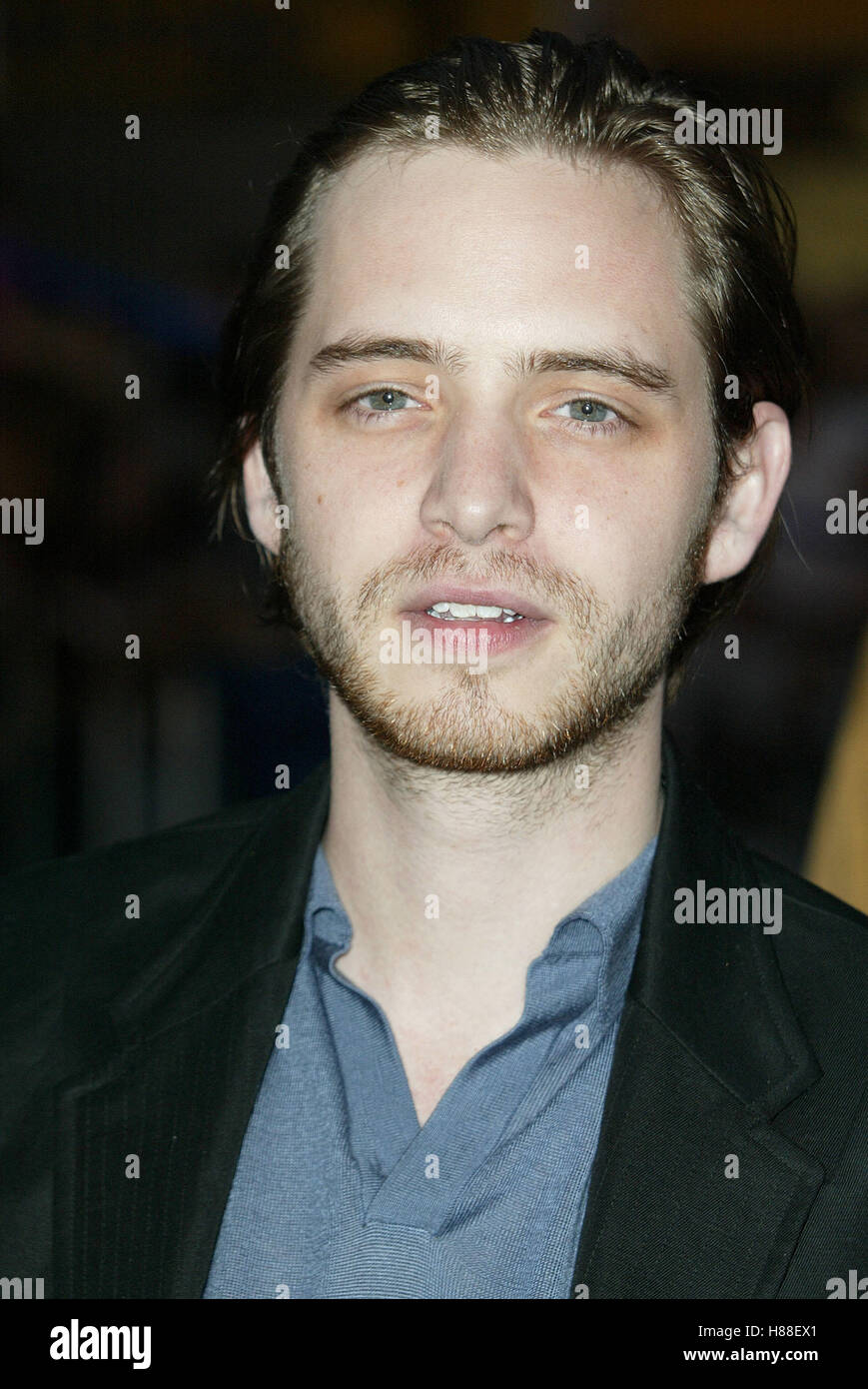 AARON STANFORD X2: X-MEN UNITED GRAUMANS CHINESE THEATRE HOLLYWOOD LOS ...