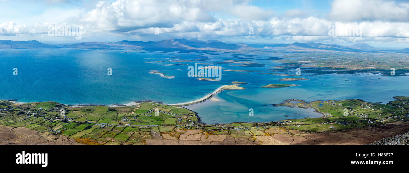 Aerial view of bays and islands hi-res stock photography and images - Alamy