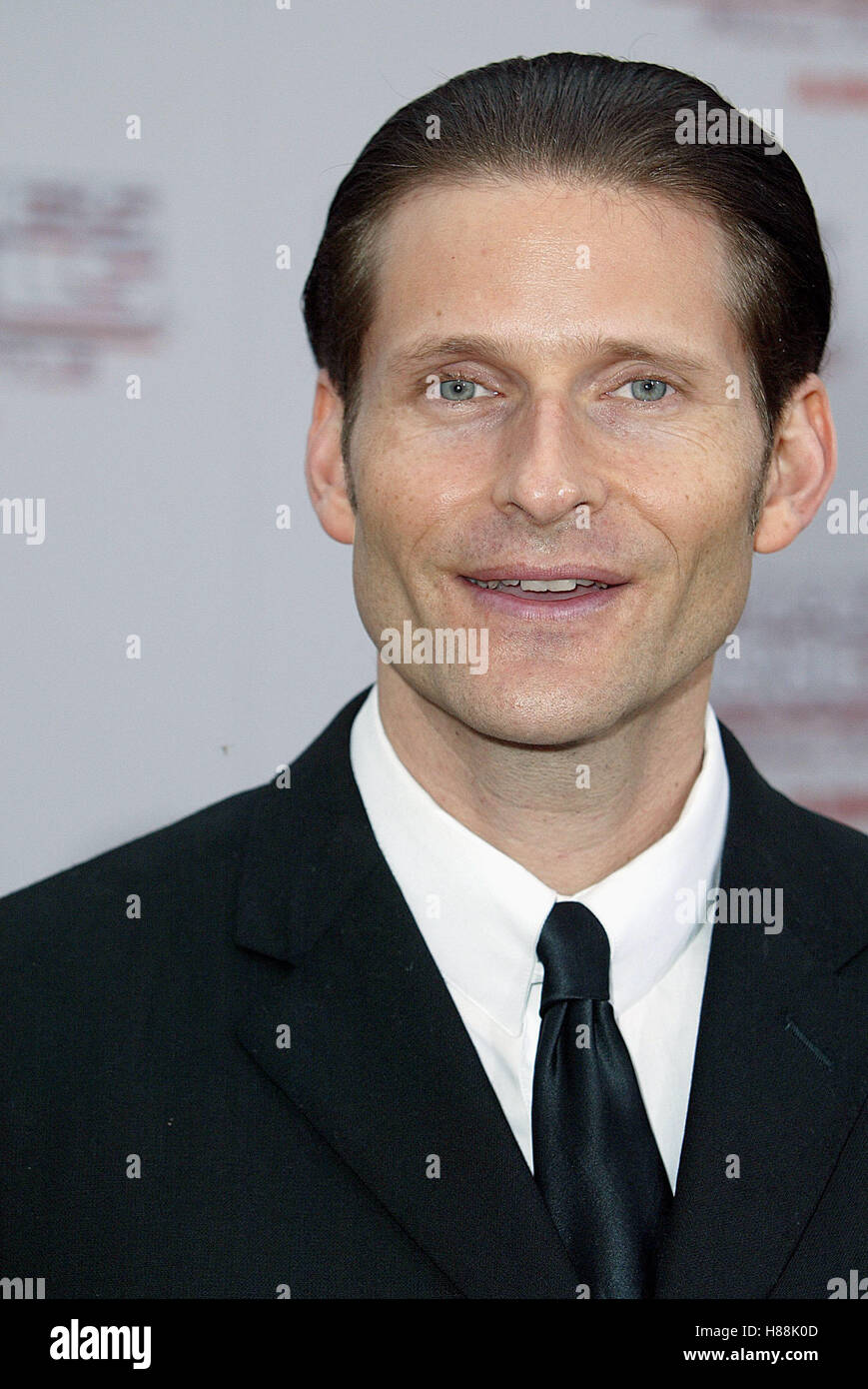 CRISPIN GLOVER CHARLIE'S ANGELES 2-FULL THROT GRAUMAN'S CHINESE THEATRE ...