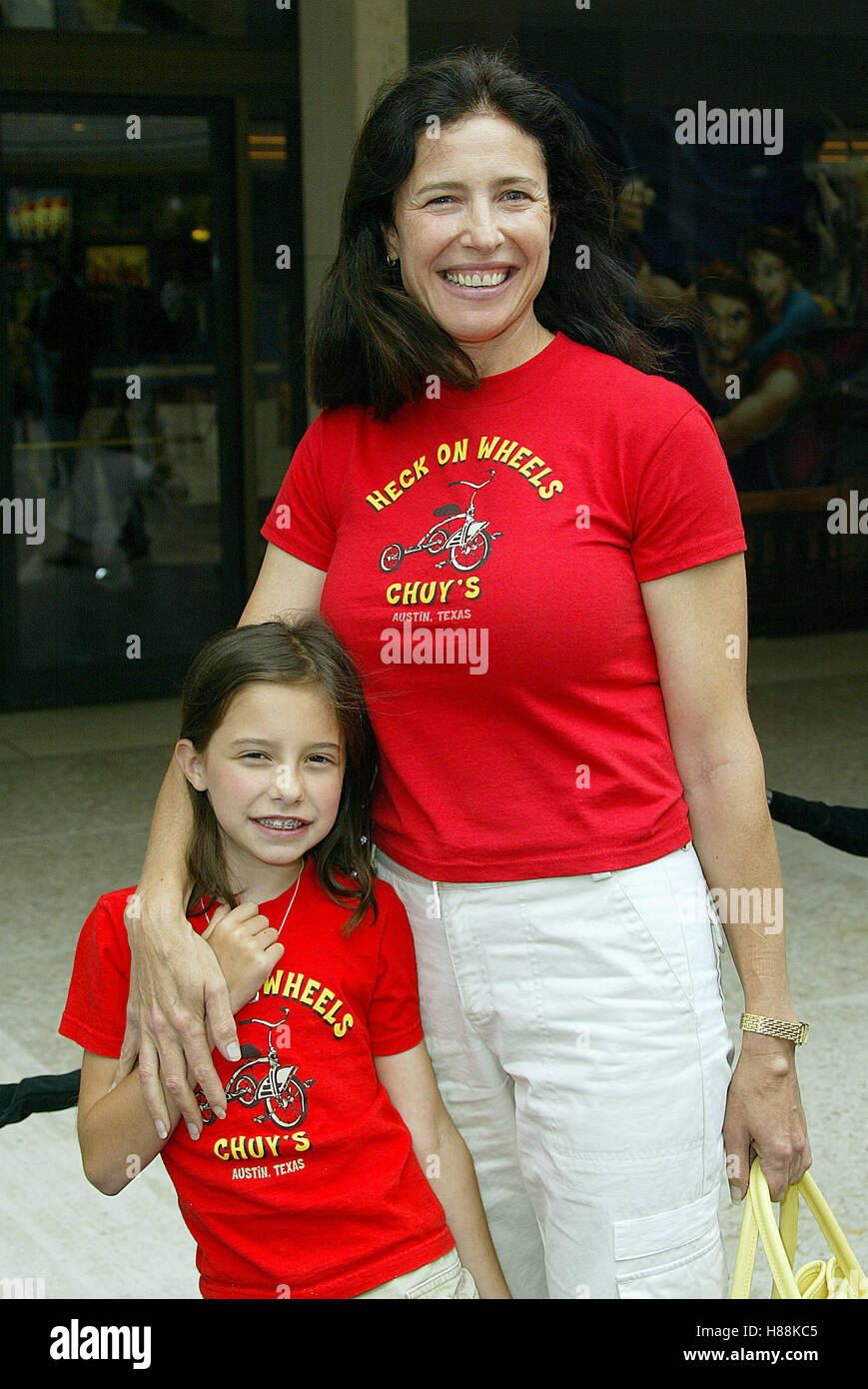 Mimi rogers and daughter hi-res stock photography and images - Alamy