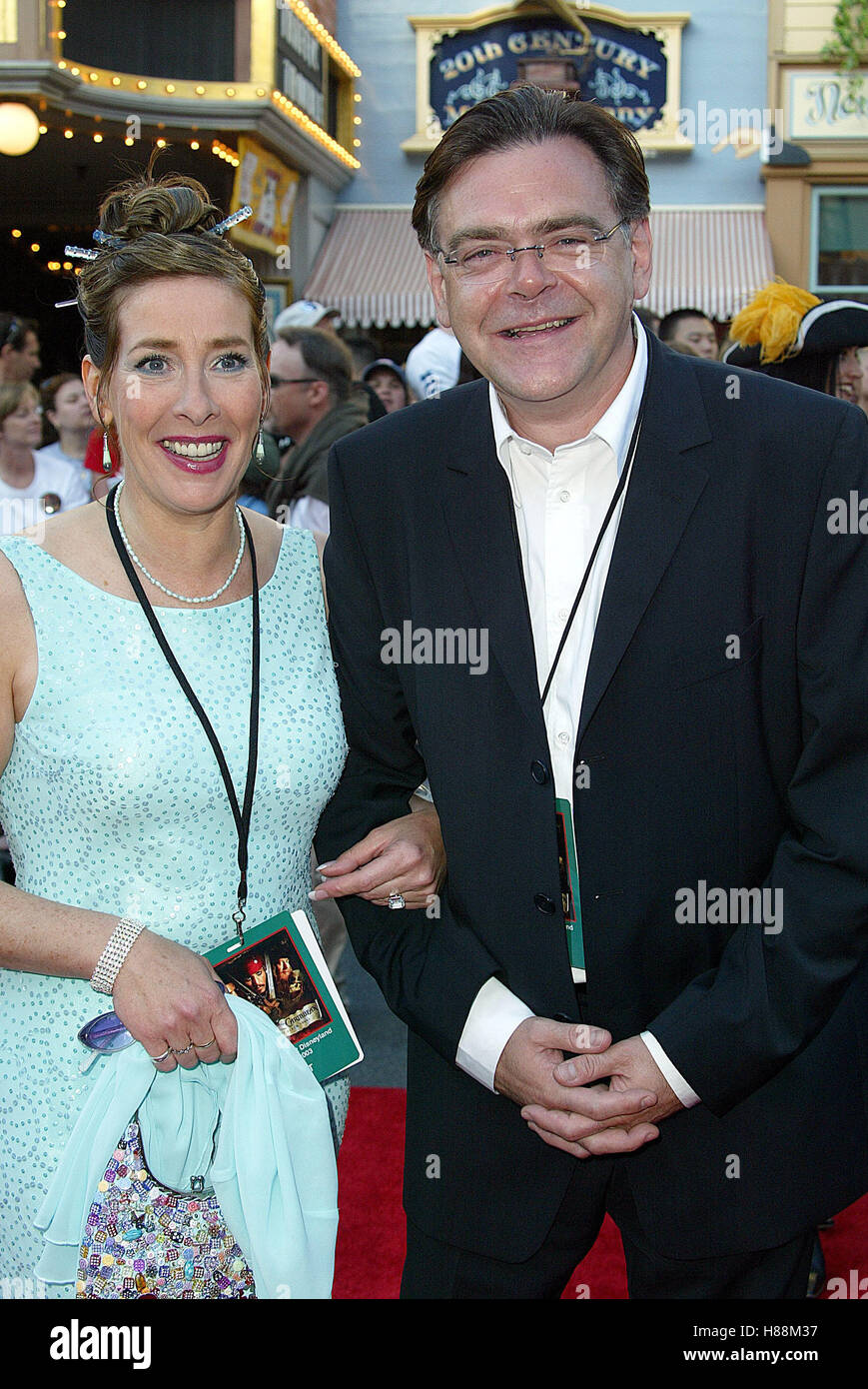 Phyllis logan hi-res stock photography and images - Alamy