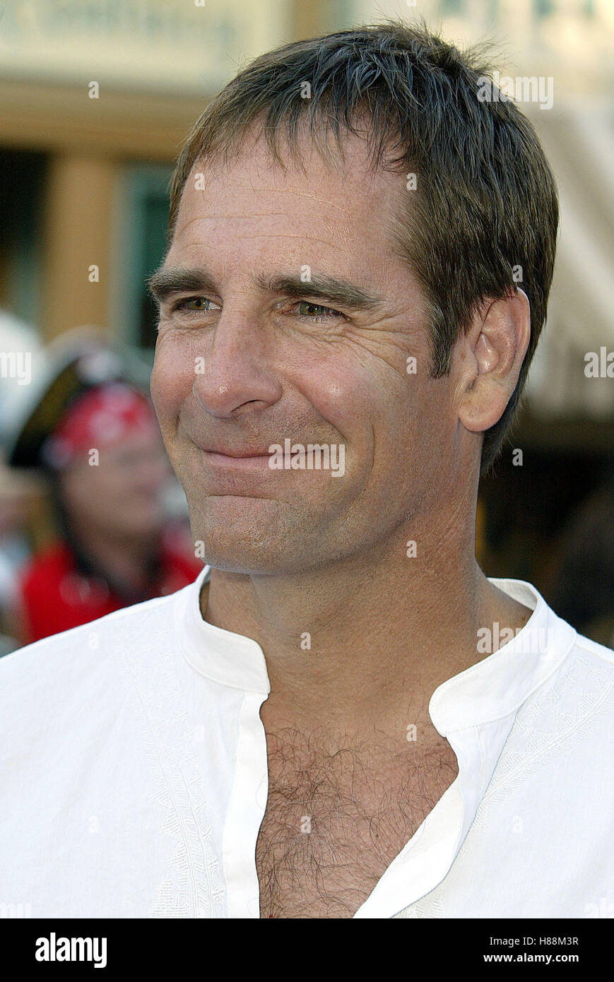 Scott bakula portrait hi-res stock photography and images - Alamy