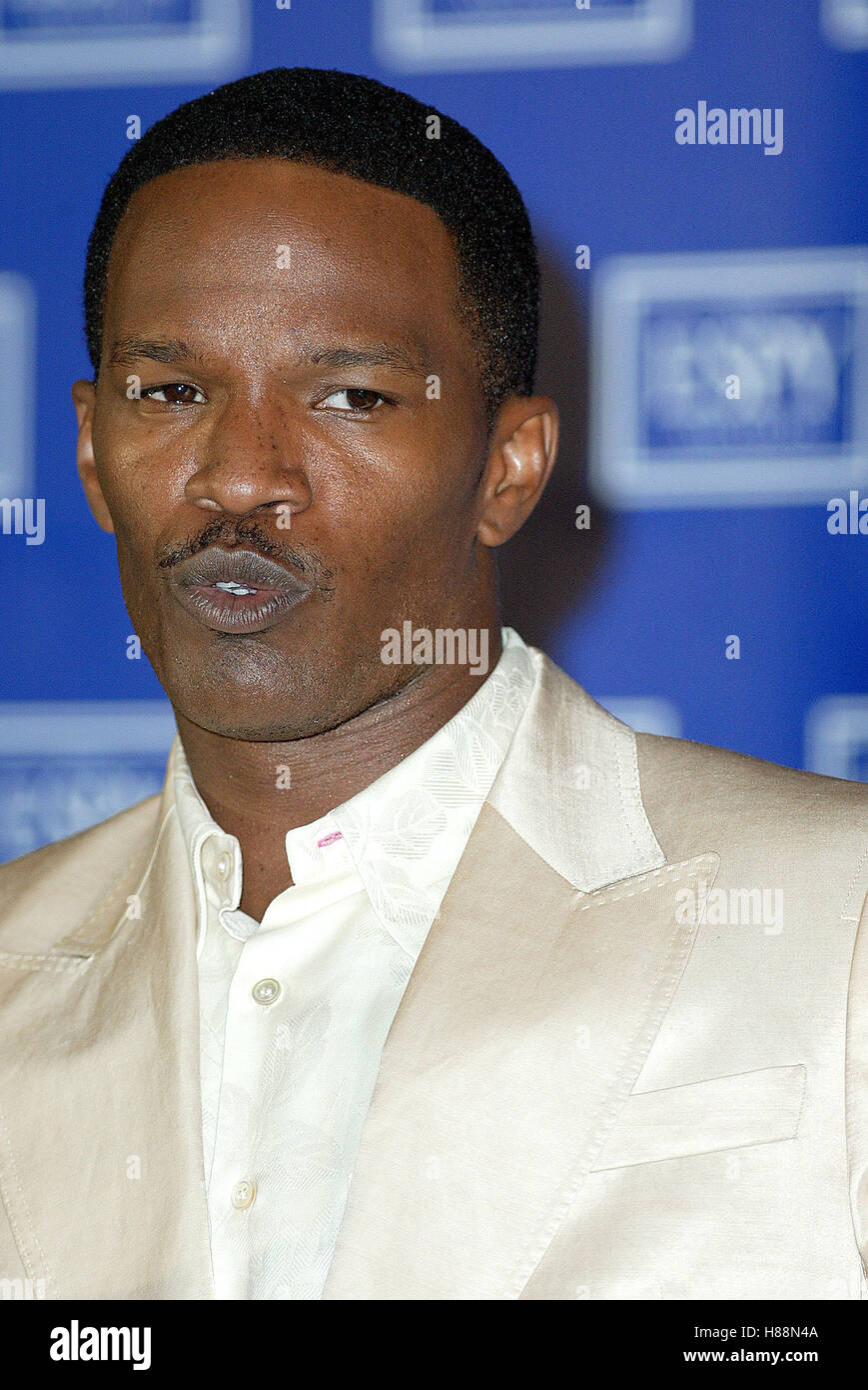 JAMIE FOXX 11TH ANNUAL ESPY AWARDS KODAK THEATRE HOLLYWOOD LOS ANGELES ...