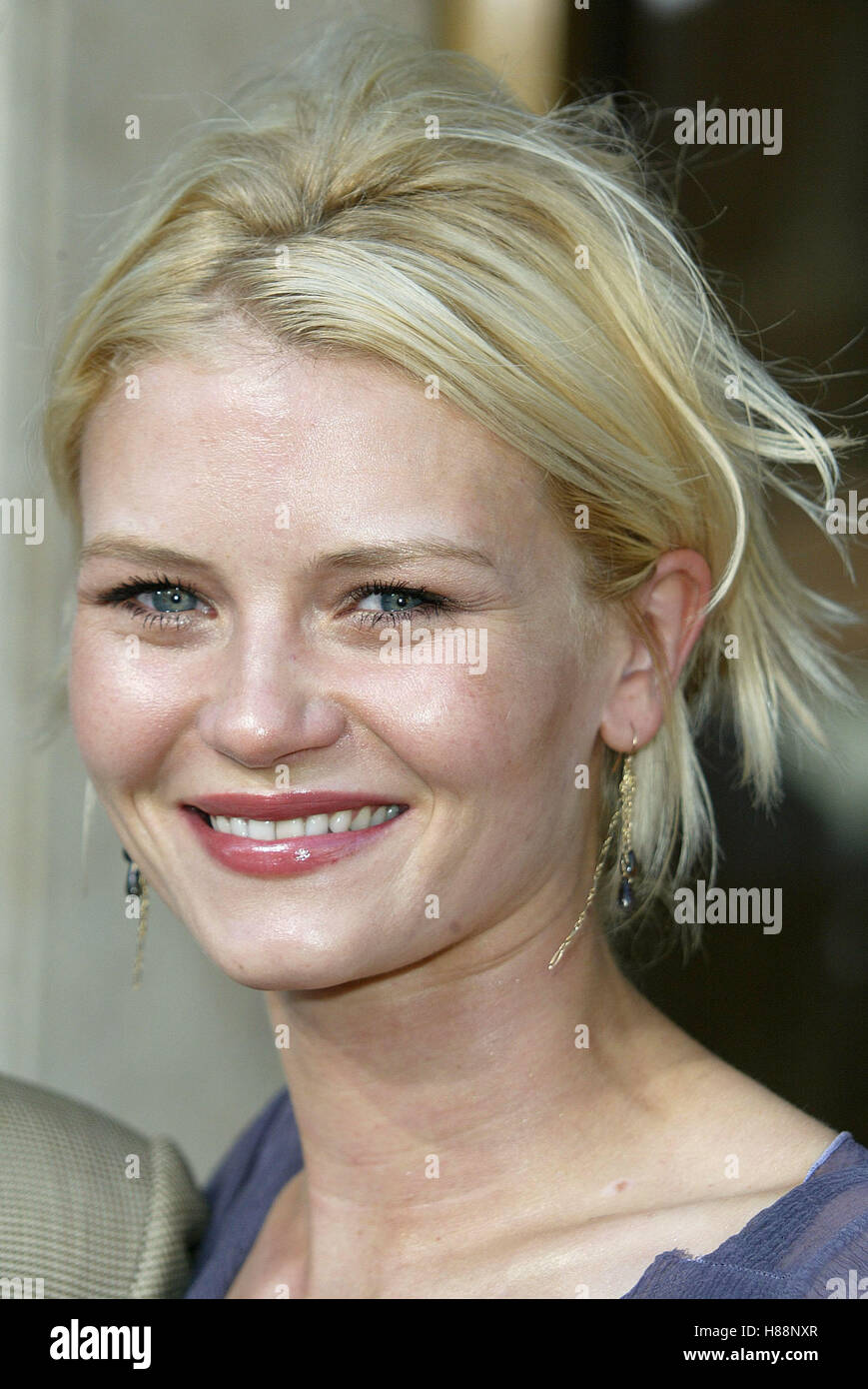 MISSY CRIDER GIGLI FILM PREMIERE WESTWOOD LOS ANGELES USA 27 July 2003 ...