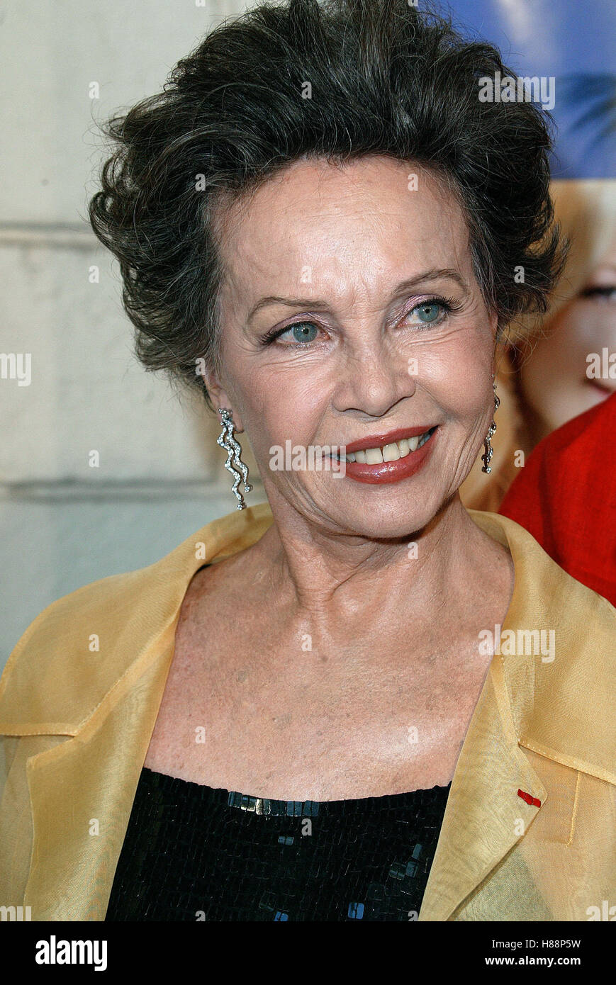 LESLIE CARON LE DIVORCE FILM PREMIERE WESTWOOD LOS ANGELES USA 29 July ...