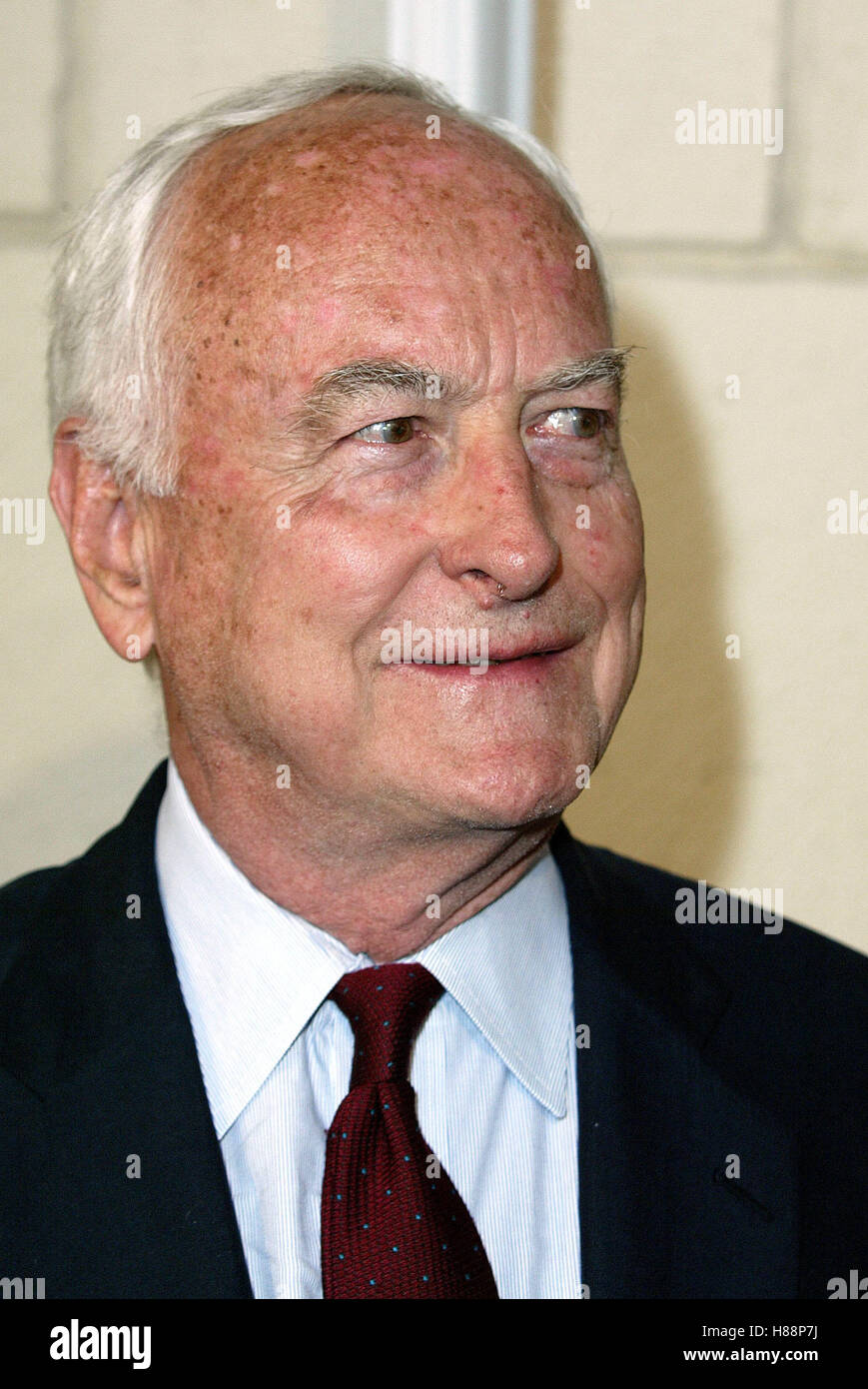 JAMES IVORY LE DIVORCE FILM PREMIERE WESTWOOD LOS ANGELES USA 29 July ...