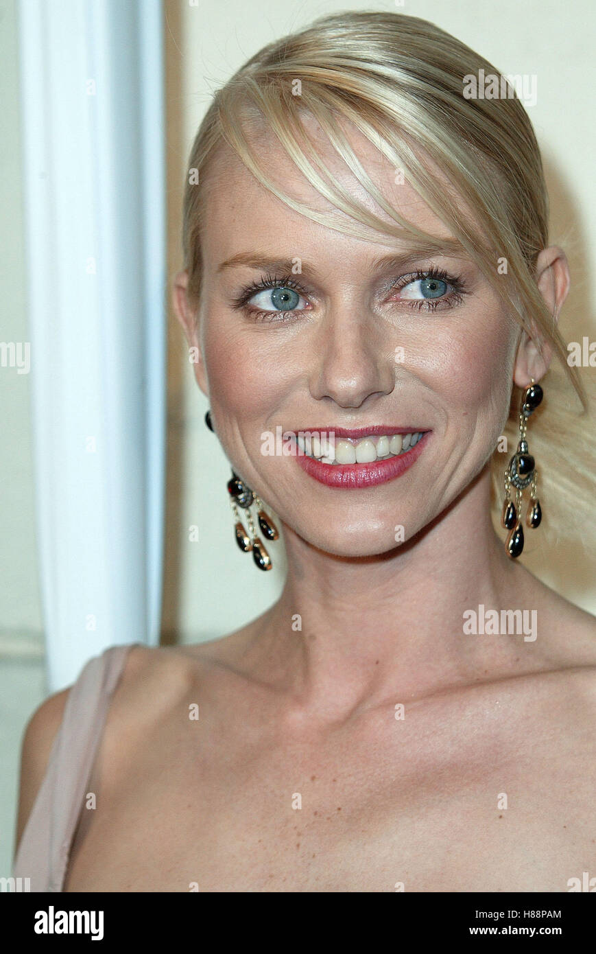 Naomi Watts Body