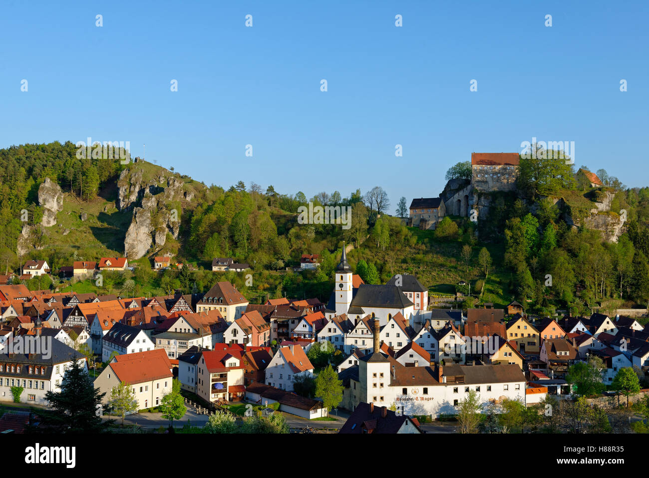 Pottenstein Castle, Franconian Switzerland, Upper Franconia, Bavaria ...