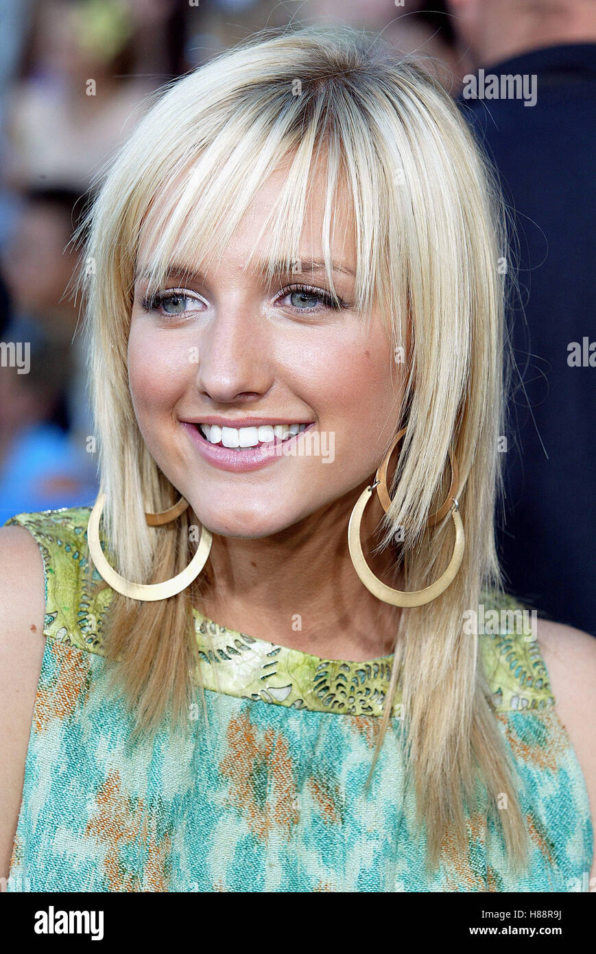 Ashlee Simpson 2003 Teen Choice Awards Universal Amphitheatre Los