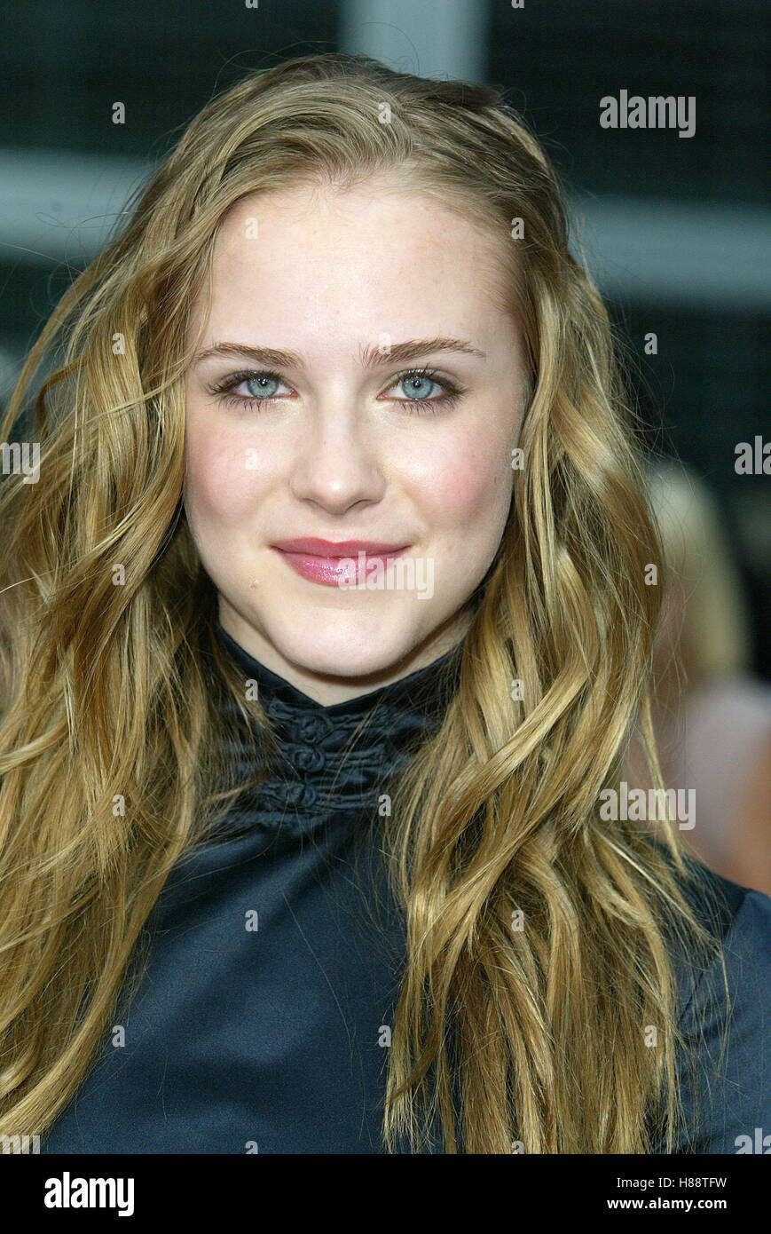 Evan rachel wood thirteen 2003 hi-res stock photography and images - Alamy