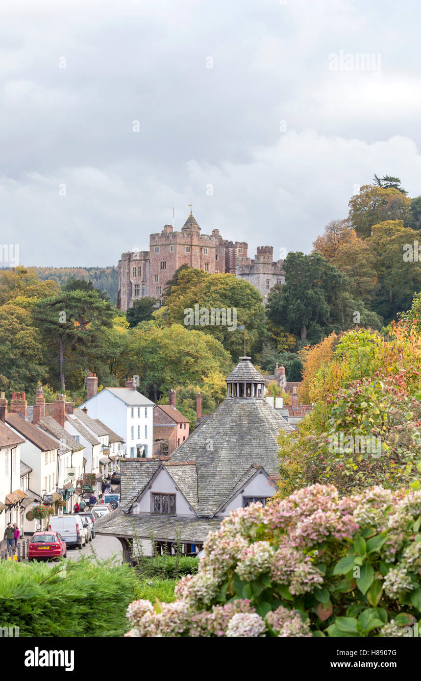The High Street of Dunster village and Yarn Market overlooked by ...