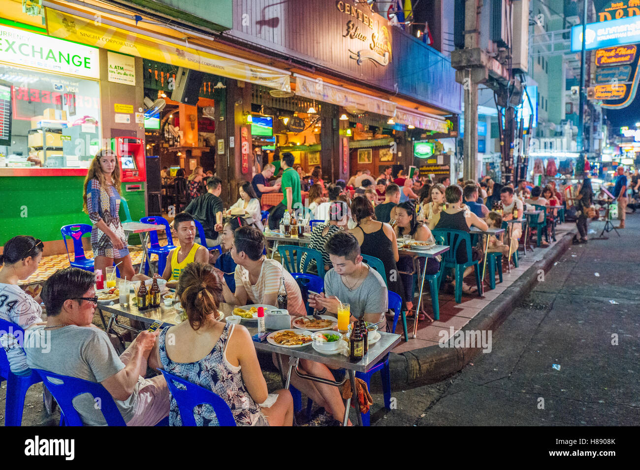 Khaosan road hi-res stock photography and images - Alamy