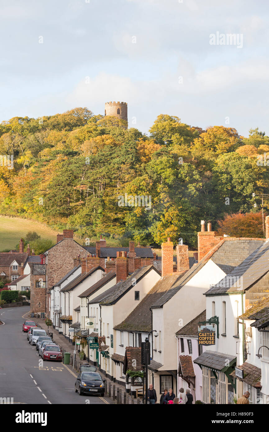 Street somerset village hi-res stock photography and images - Alamy