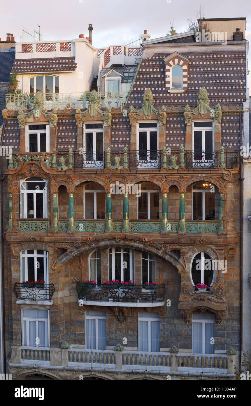 Rapp paris hi-res stock photography and images - Alamy