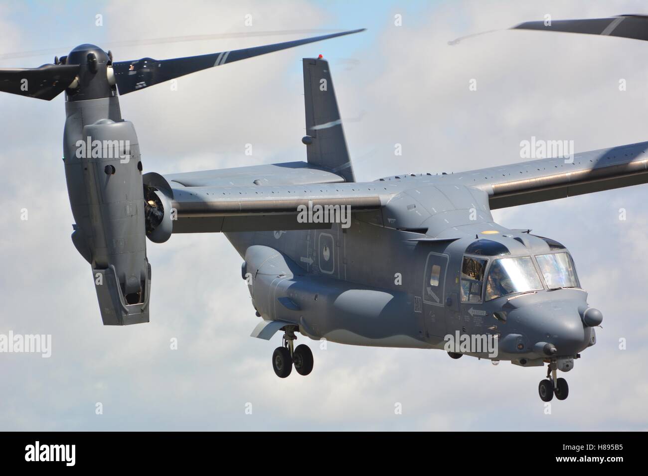 Cv 22b osprey tilt rotor hi-res stock photography and images - Alamy