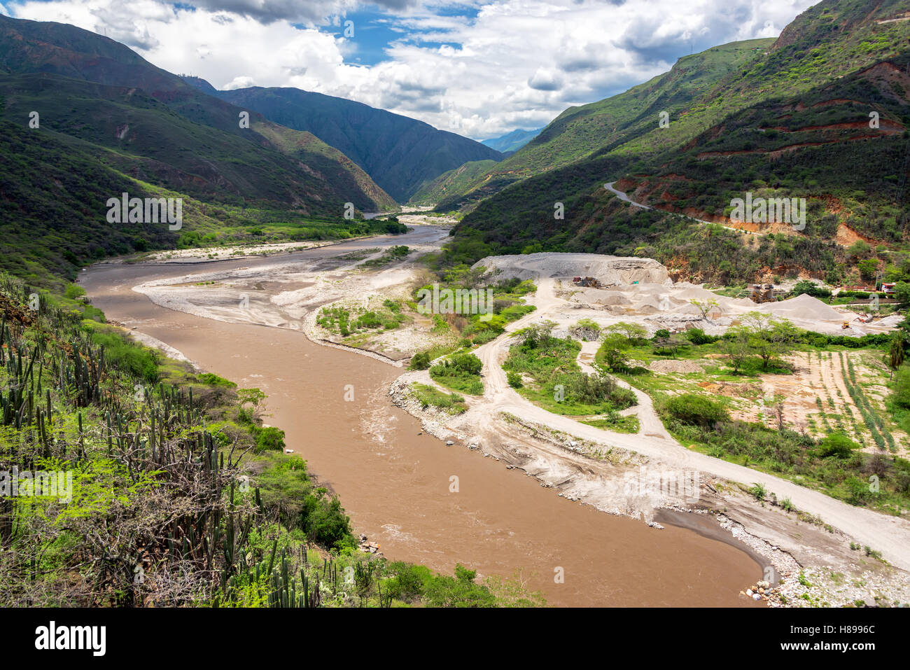 Colombia river through trees hi-res stock photography and images - Alamy