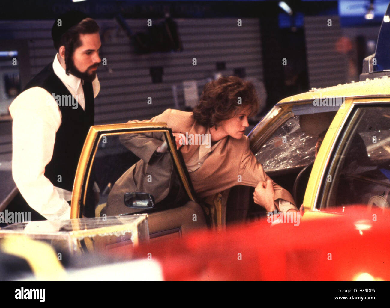 Sanfte Augen lügen nicht (A STRANGER AMONG US), USA 1992 Regie: Sidney ...