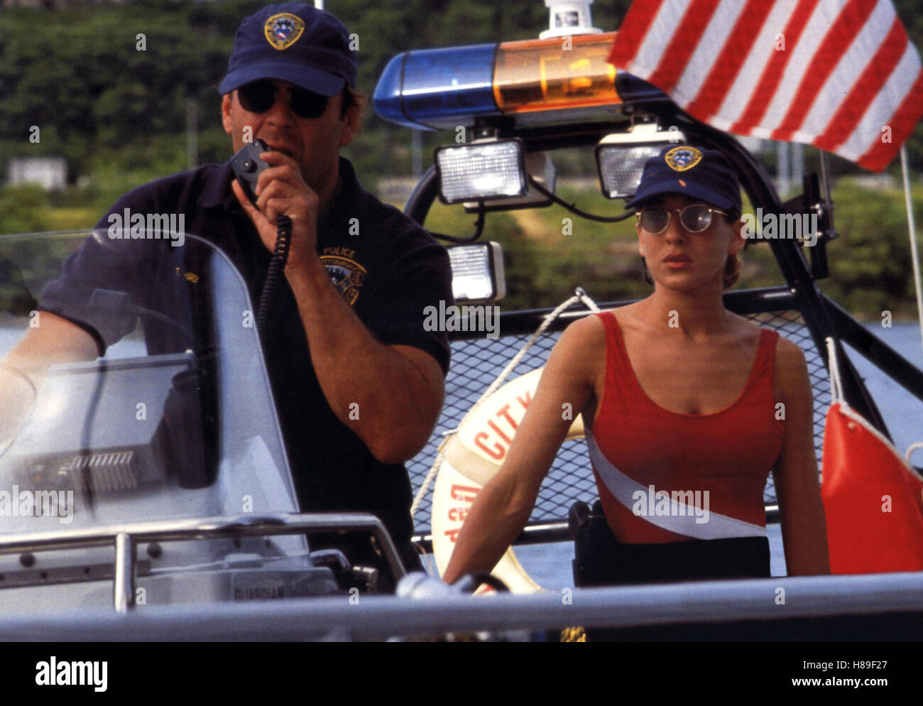 Tödliche Nähe, (STRIKING DISTANCE) USA 1993, Regie: Rowdy Herrington ...