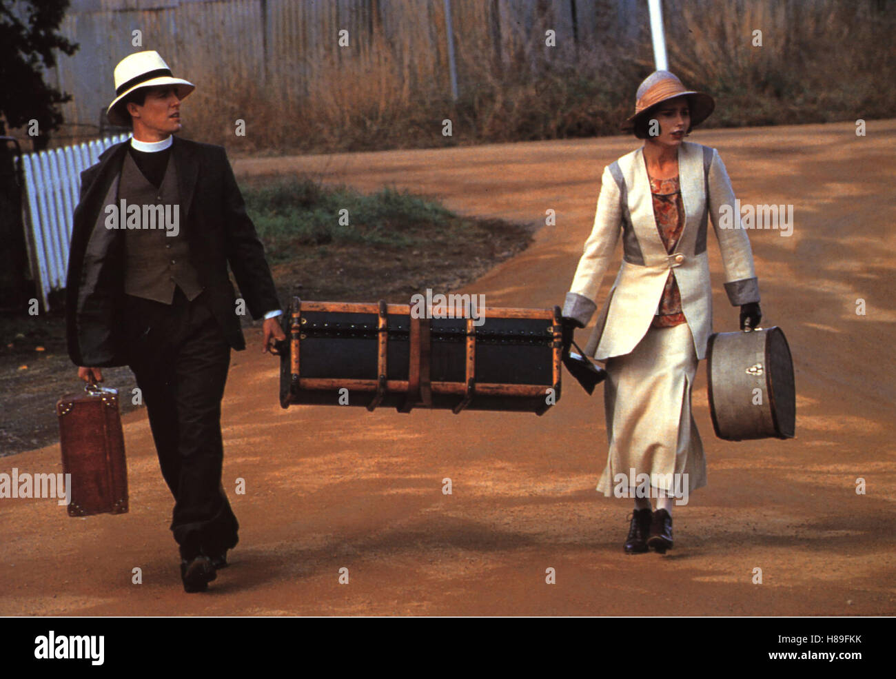 Hugh grant tara fitzgerald sirens High Resolution Stock Photography and ...