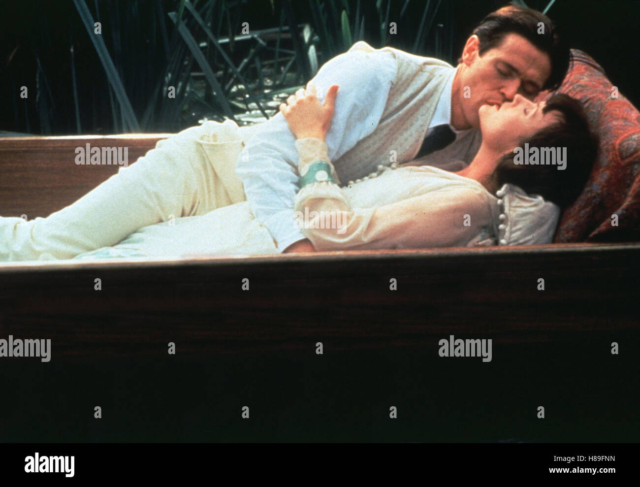 1994 willem dafoe hi-res stock photography and images - Alamy