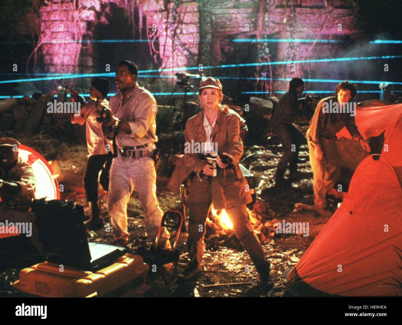 Ernie hudson congo 1995 hi-res stock photography and images - Alamy