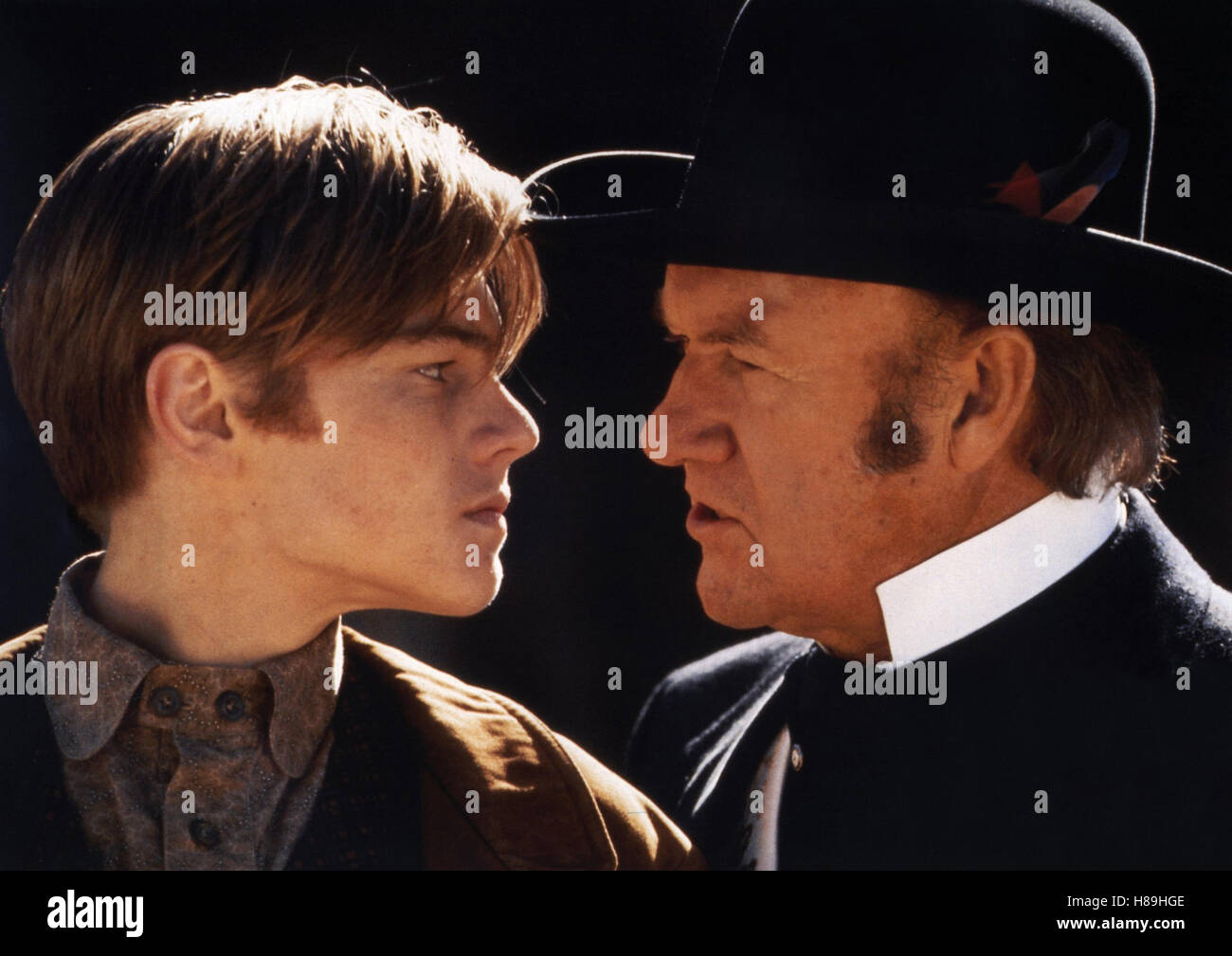 Sam raimi leonardo di caprio hi-res stock photography and images - Alamy
