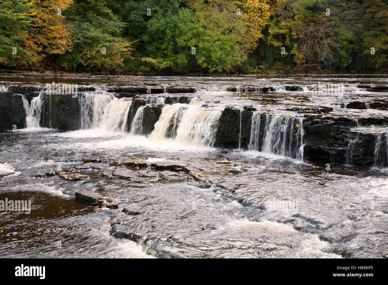 High force falls hi-res stock photography and images - Alamy