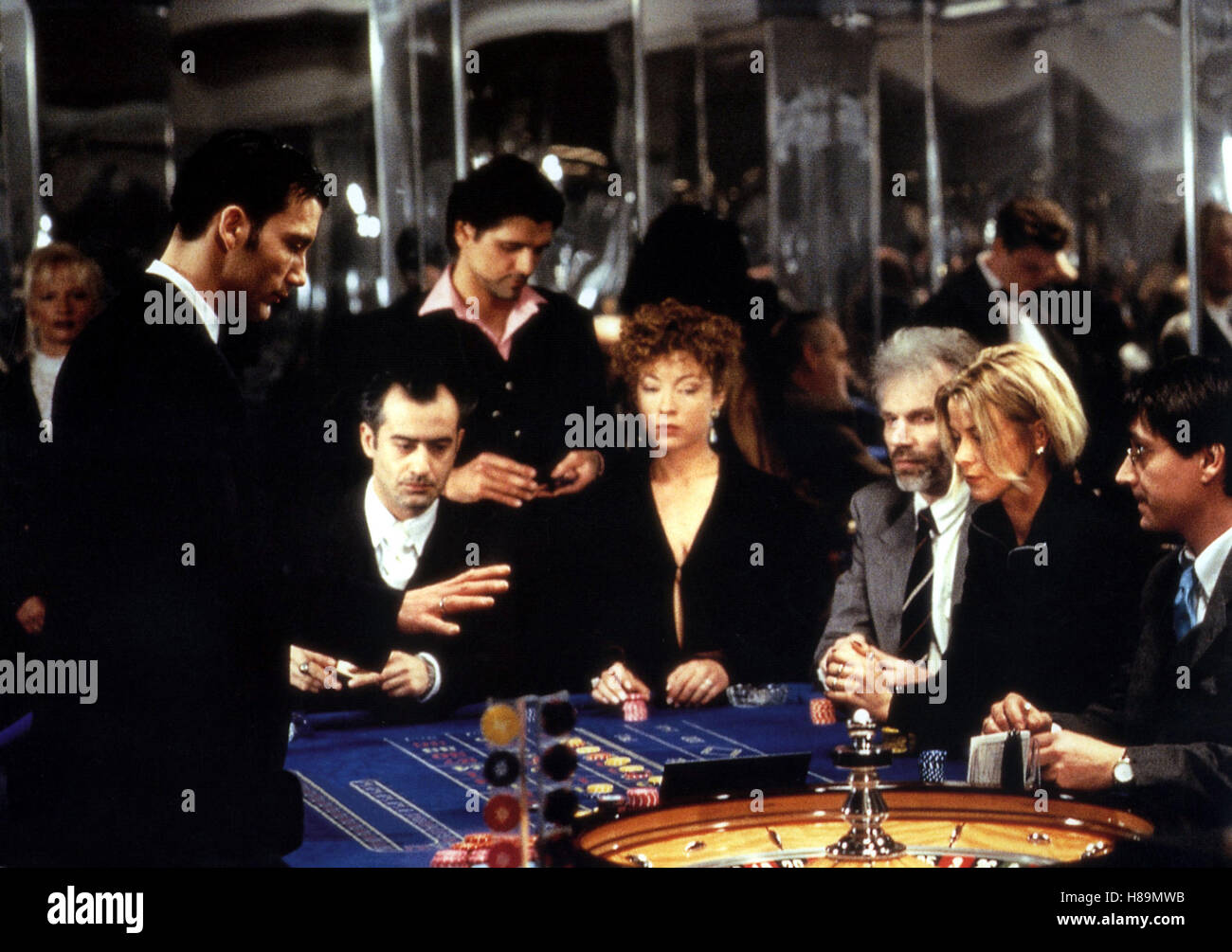Croupier 1998 gina mckee hi-res stock photography and images - Alamy
