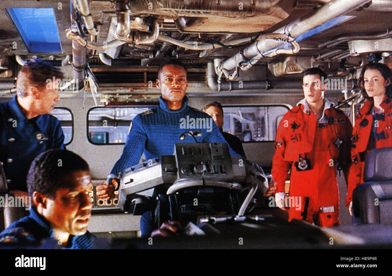 Saffron burrows wing commander 1999 hi-res stock photography and images ...