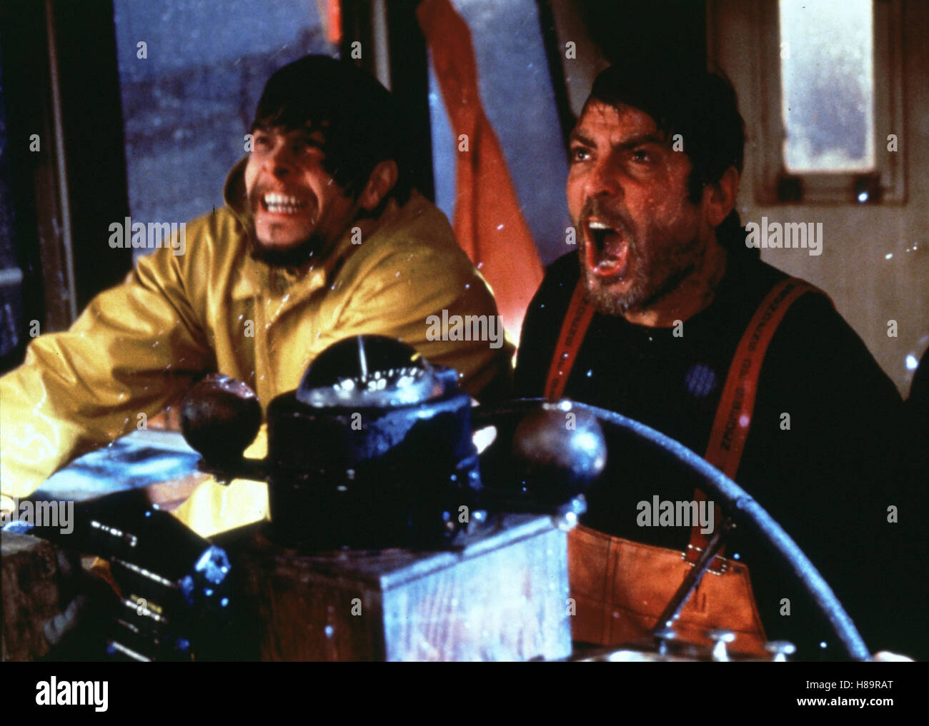 The perfect storm movie hi-res stock photography and images - Alamy