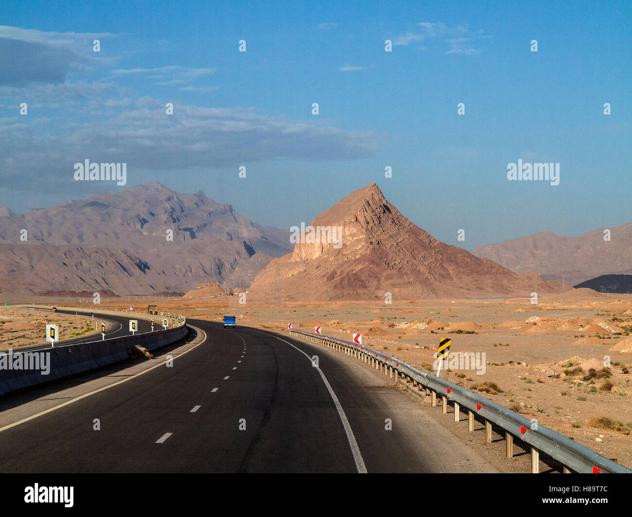 Iranian Roads High Resolution Stock Photography and Images - Alamy