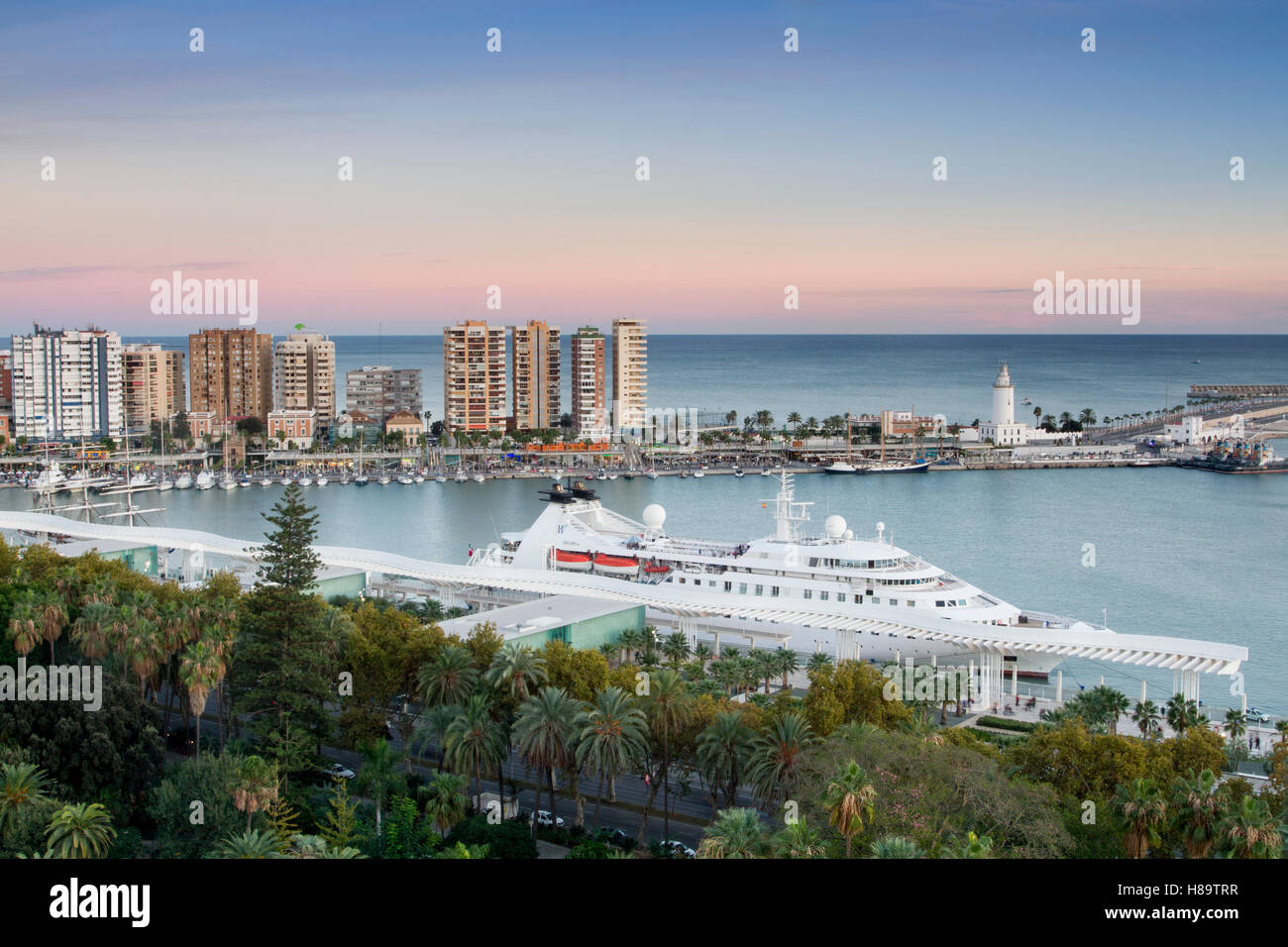 Malaga port hi-res stock photography and images - Alamy