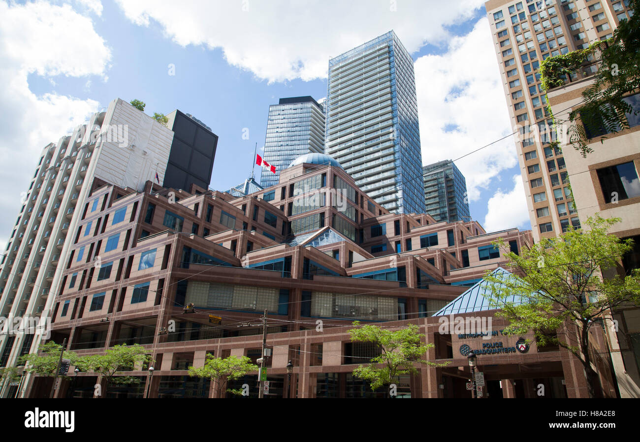 Buildings and streets of Toronto, Canada Stock Photo - Alamy