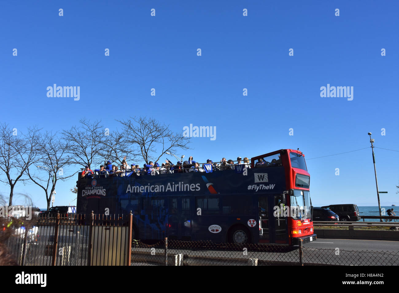 Chicago bus trolley hi-res stock photography and images - Alamy
