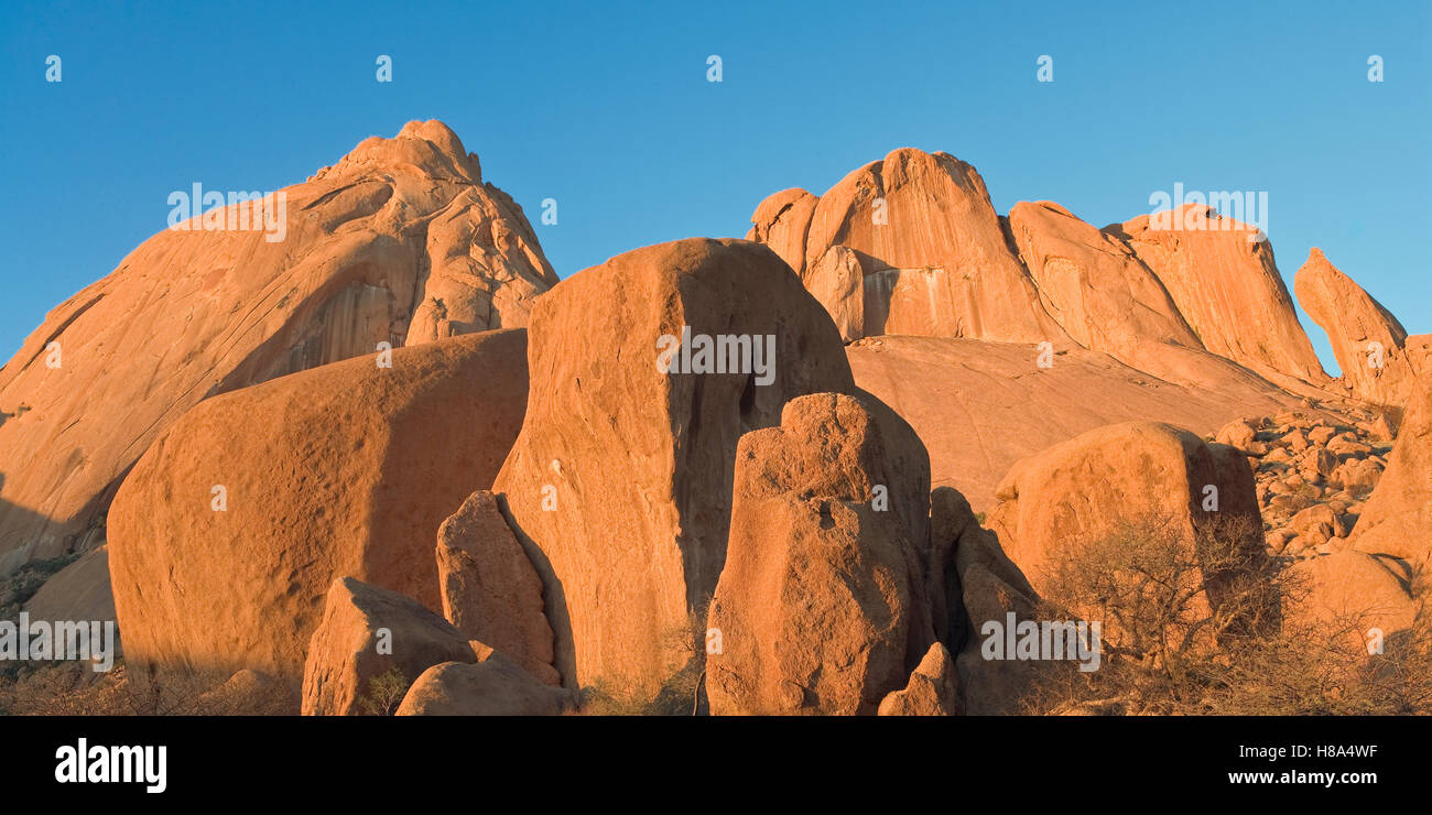Spitzkoppe granite outcrop in southern Damaraland, Namib Desert ...