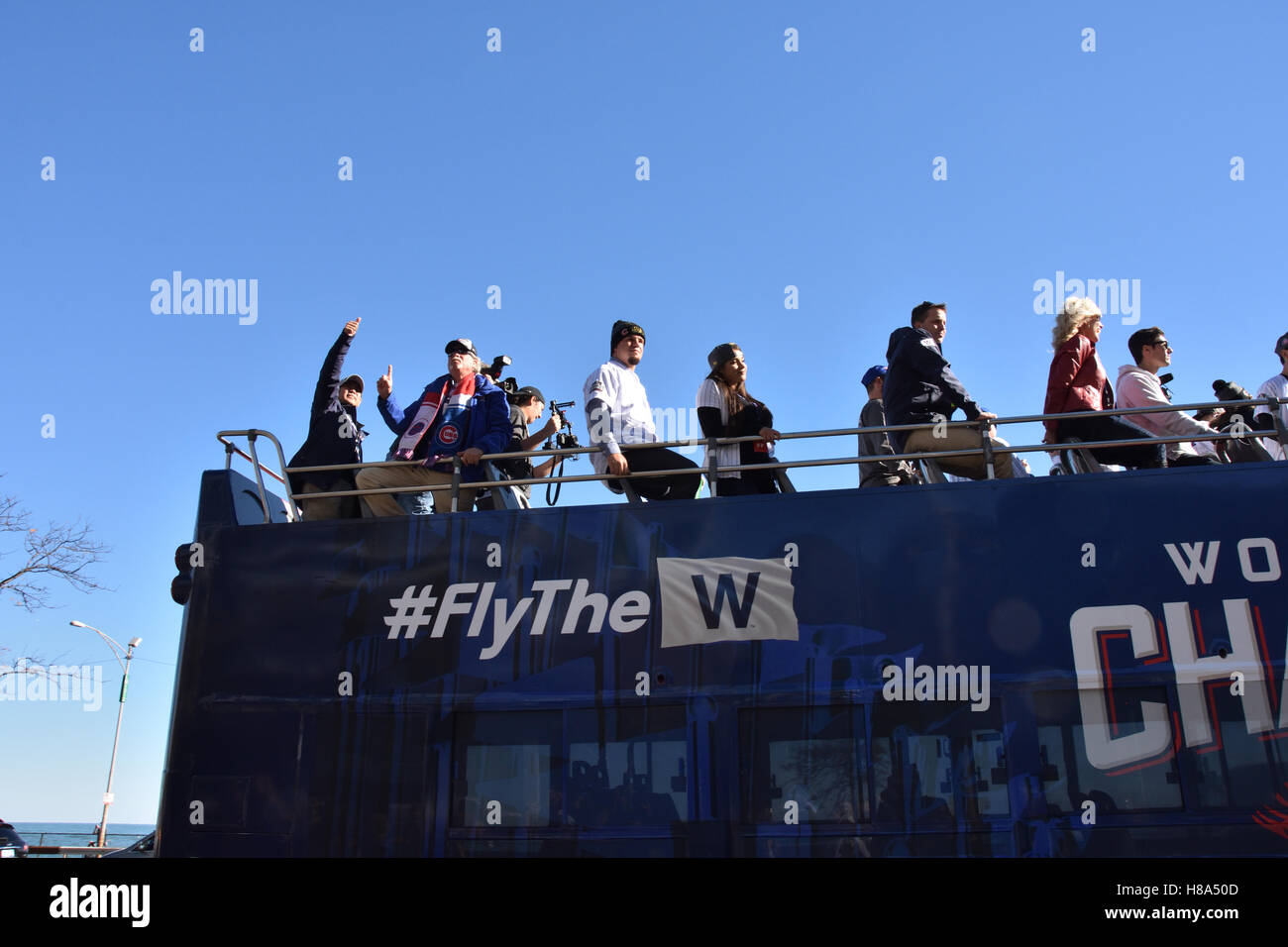 Chicago bus trolley hi-res stock photography and images - Alamy