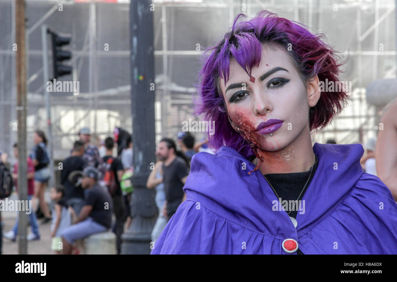 Creepy crazy costumes hi-res stock photography and images - Alamy