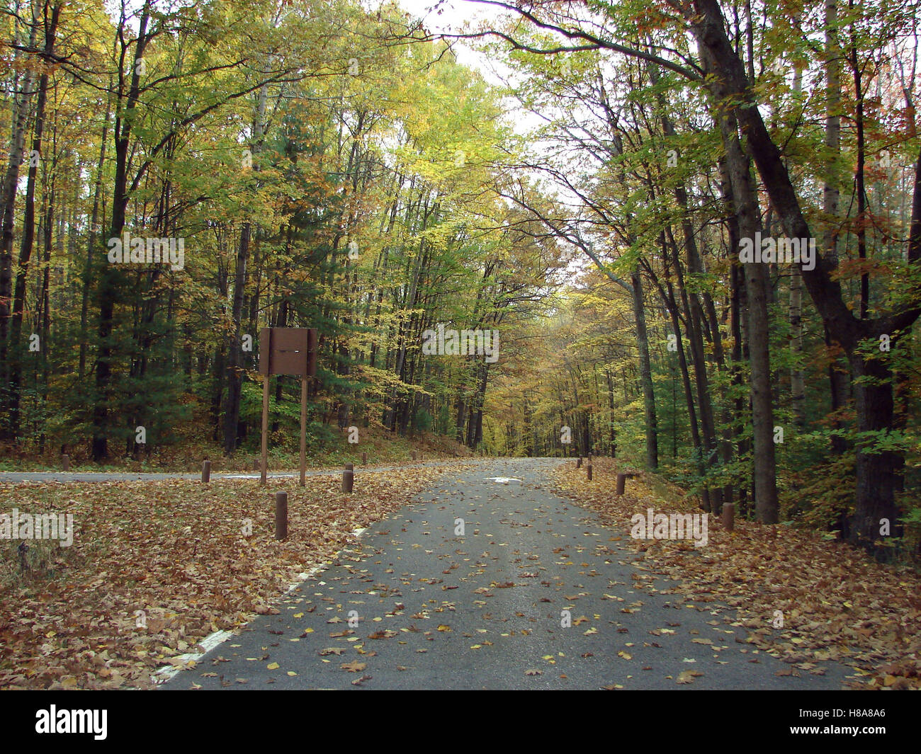 Highway rest area hi-res stock photography and images - Alamy